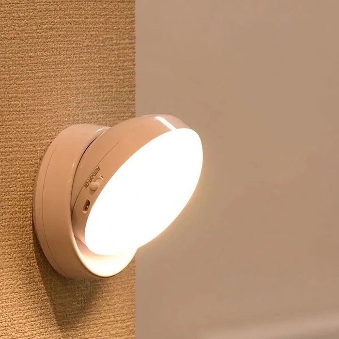 360 Rotating Intelligent Sensor Rechargeable Night Light - Banlight